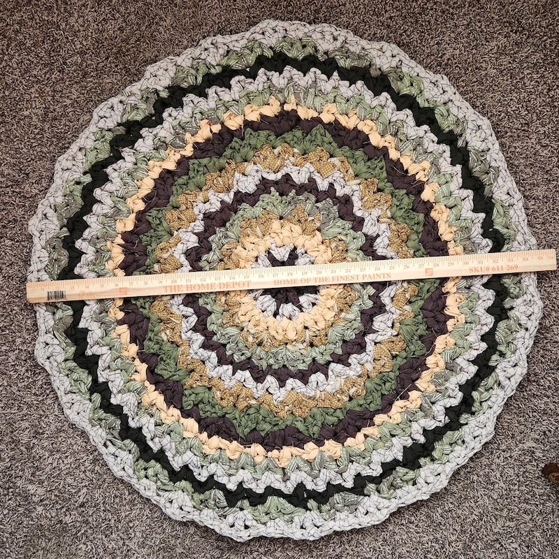 Small Round Textile Art - Etsy