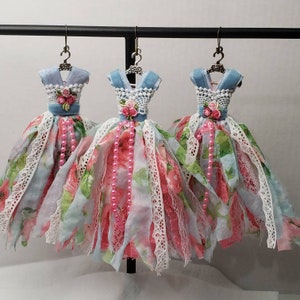 DIY KIT Art Dress Ornament, Tutorial Blue Coral Pink Rag Décor, Adult ...