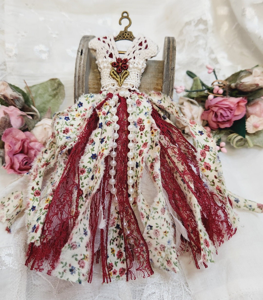 Floral Red DIY KIT, Art Dress Christmas Ornament Décor, Video Tutorial ...