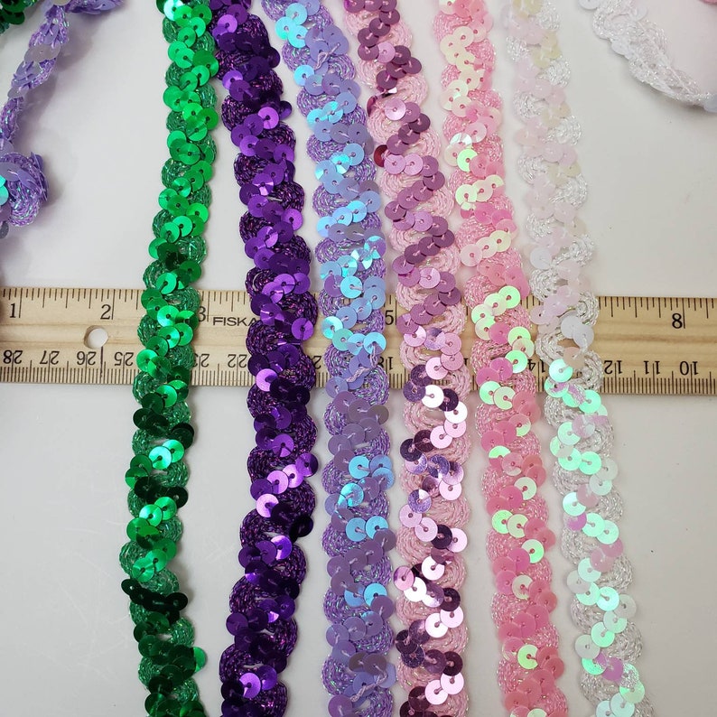 Sequin Gimp Trim, Shiny Sparkle Swirl Lace Embellishment. Garment ...