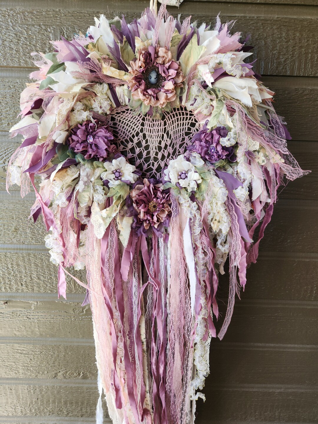 Mauve Purple Rag Wreath, Heart Shape Textile Wall Art Decor Lace Rag ...