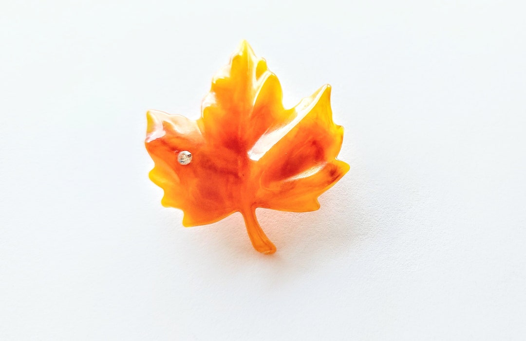 Avon Dew Touch Butterscotch Maple Leaf Pin. - Etsy