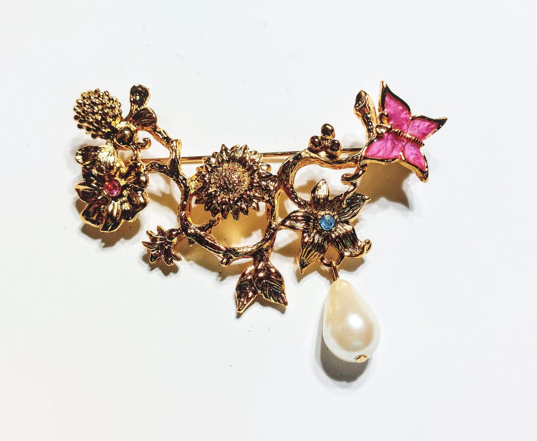 Avon Garden of Eden Pin - Etsy