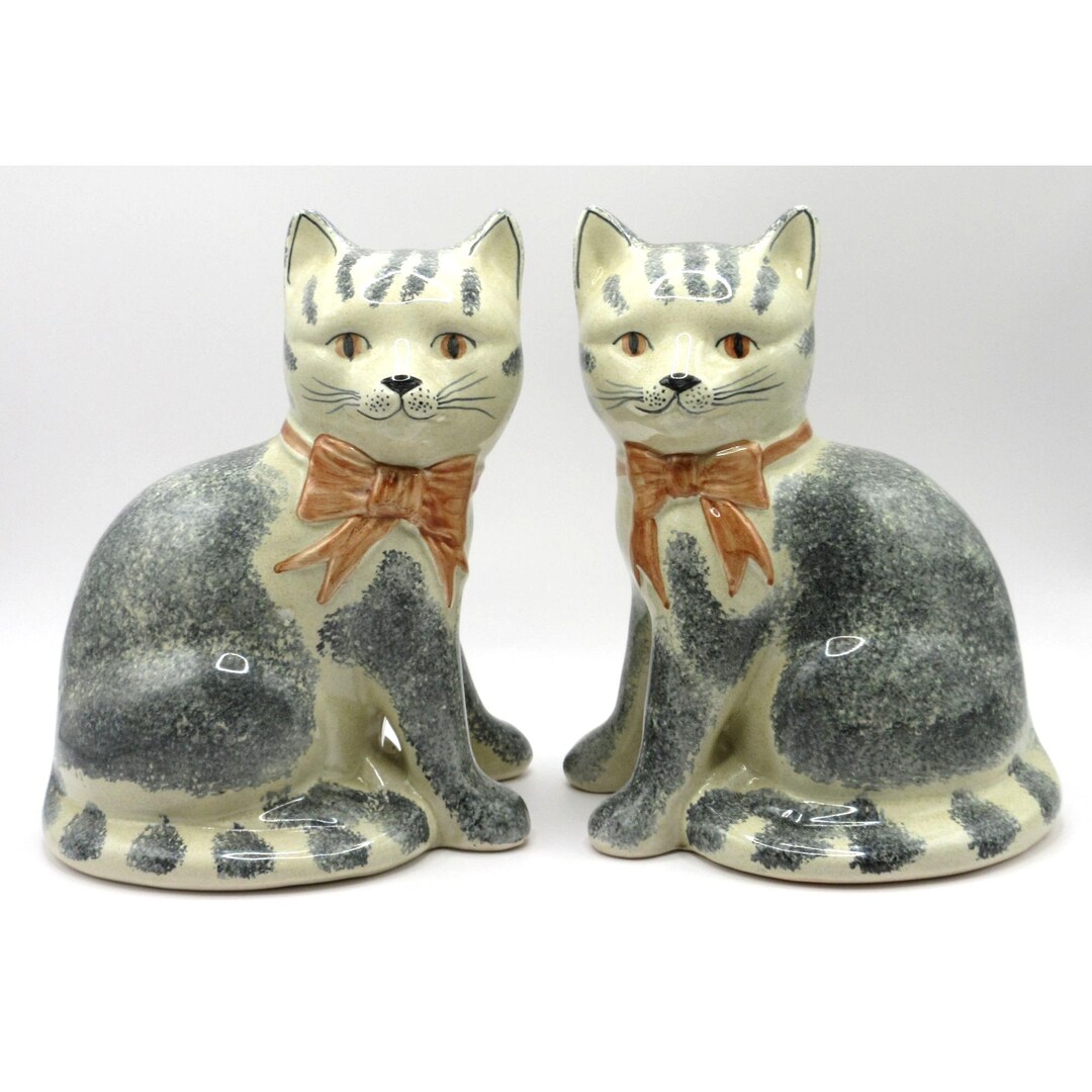 Pair Vintage Rye Pottery Cat Figurines With Bows Hand Made in England 8 ...
