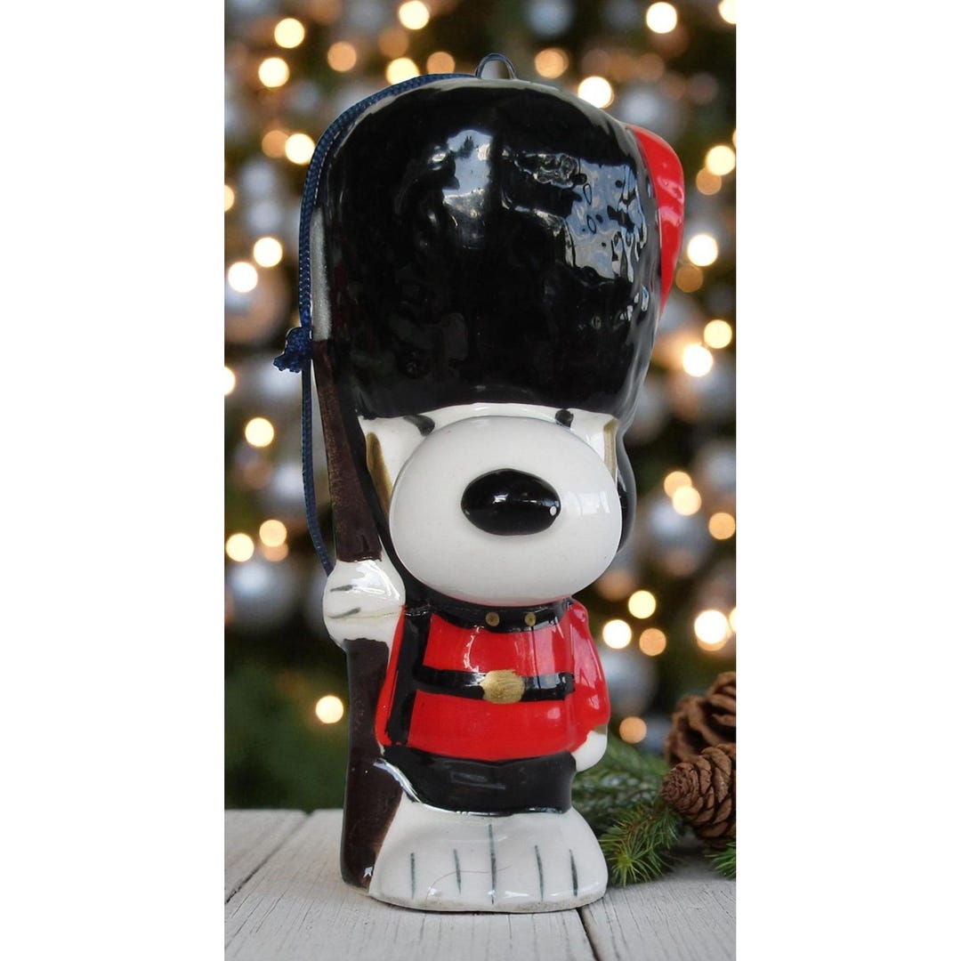 Vintage 60's Snoopy British Guard Hand Painted Ceramic Ornament Peanuts ...