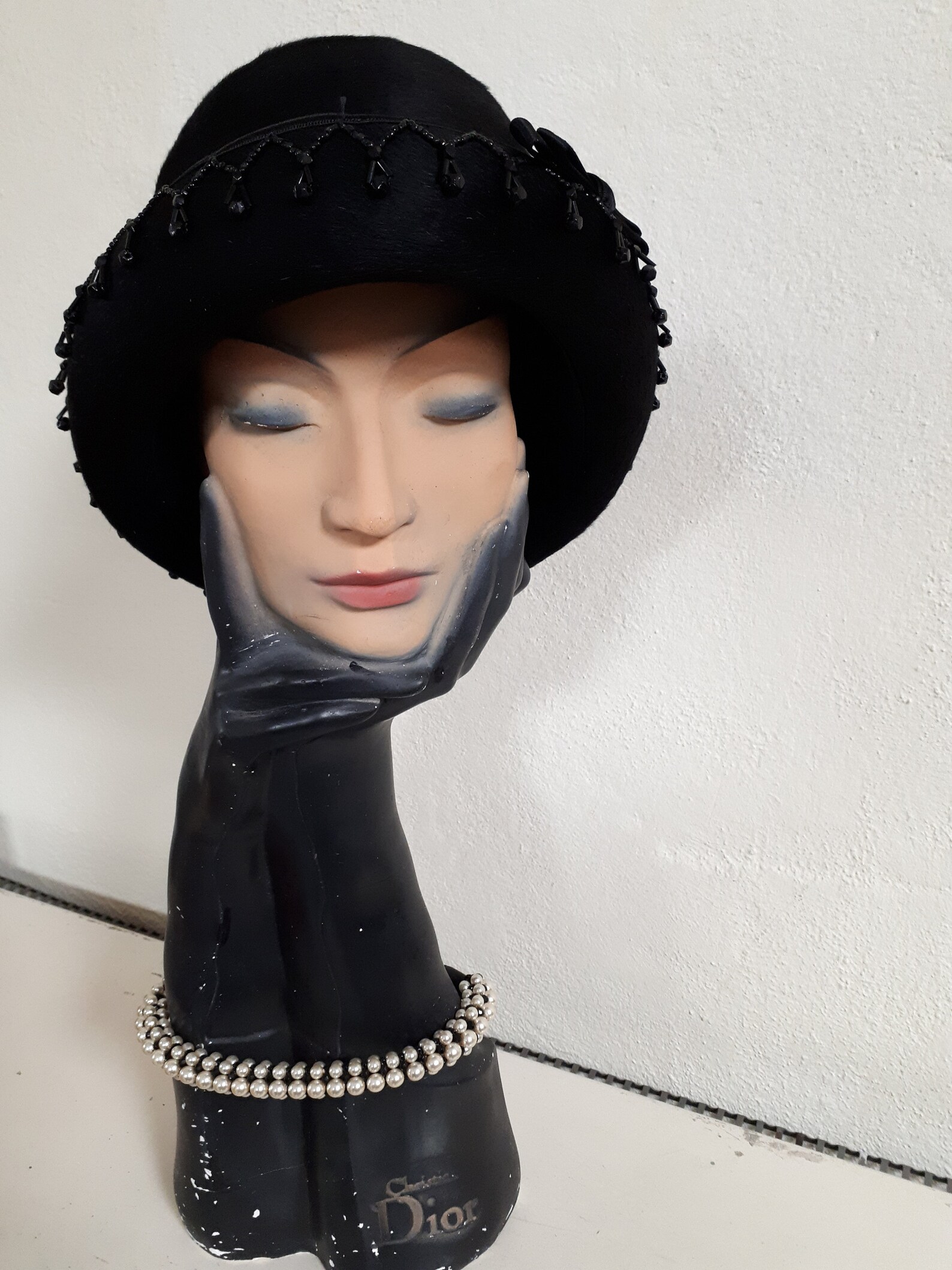 ELSA SCHIAPARELLI Vintage Hat Black Fur Felt Jet Beads - Etsy