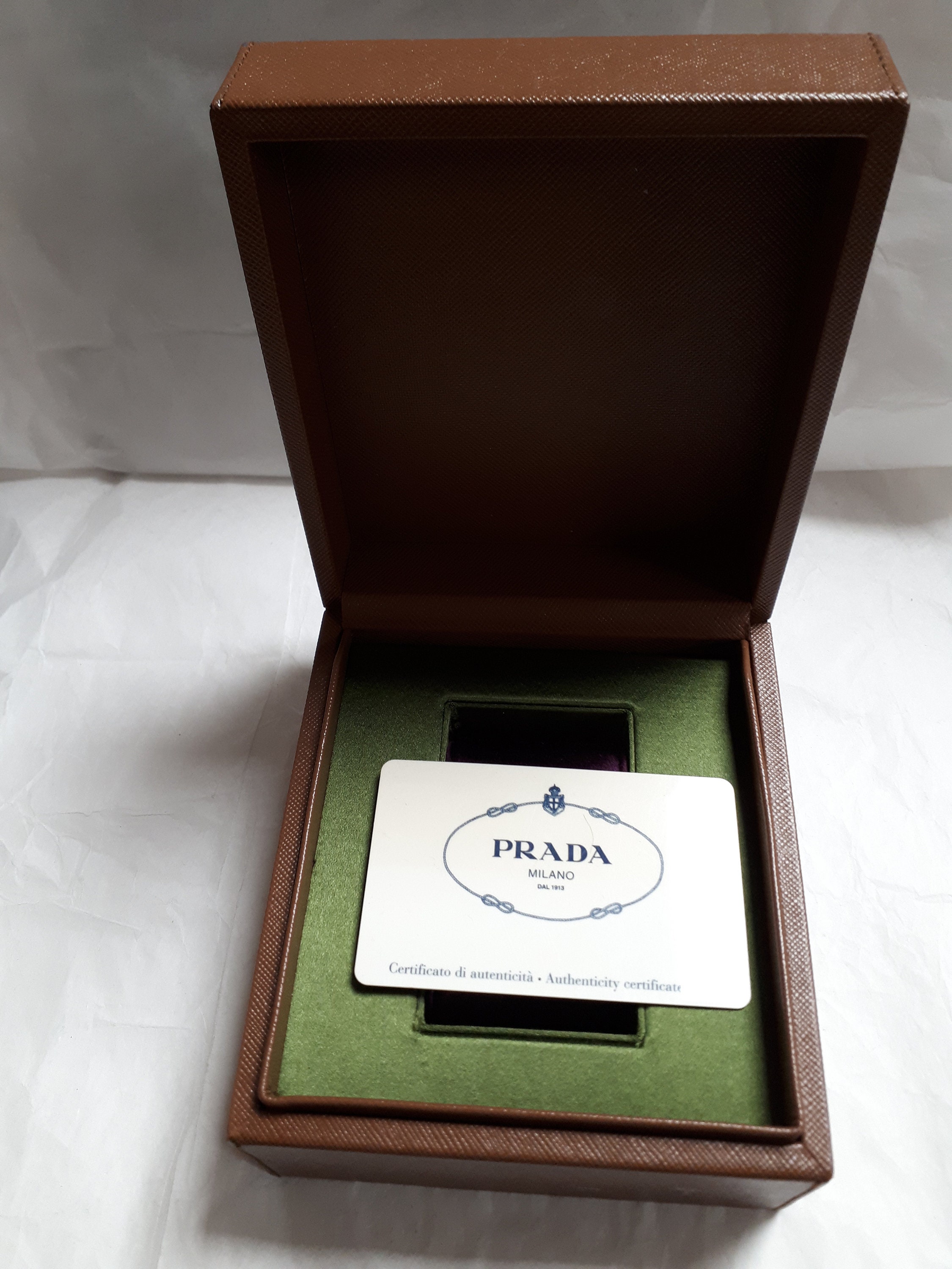 Prada Packaging