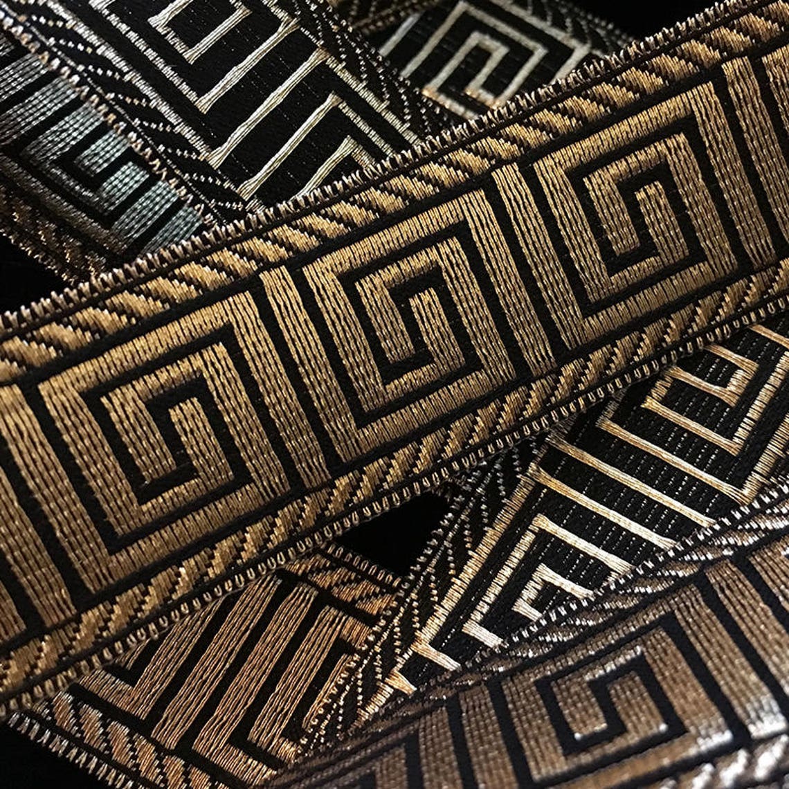847.5 Greek Key Metallic Galloon Black/gold 1" (25mm), Gold Metallic ...