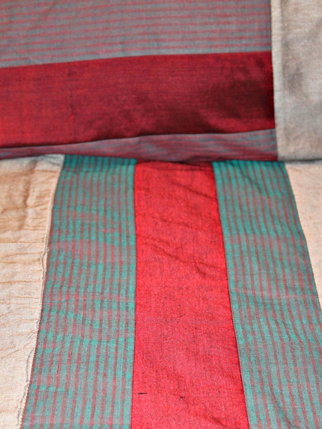 Red Turquoise Grey Reversible Quilt Set - Etsy