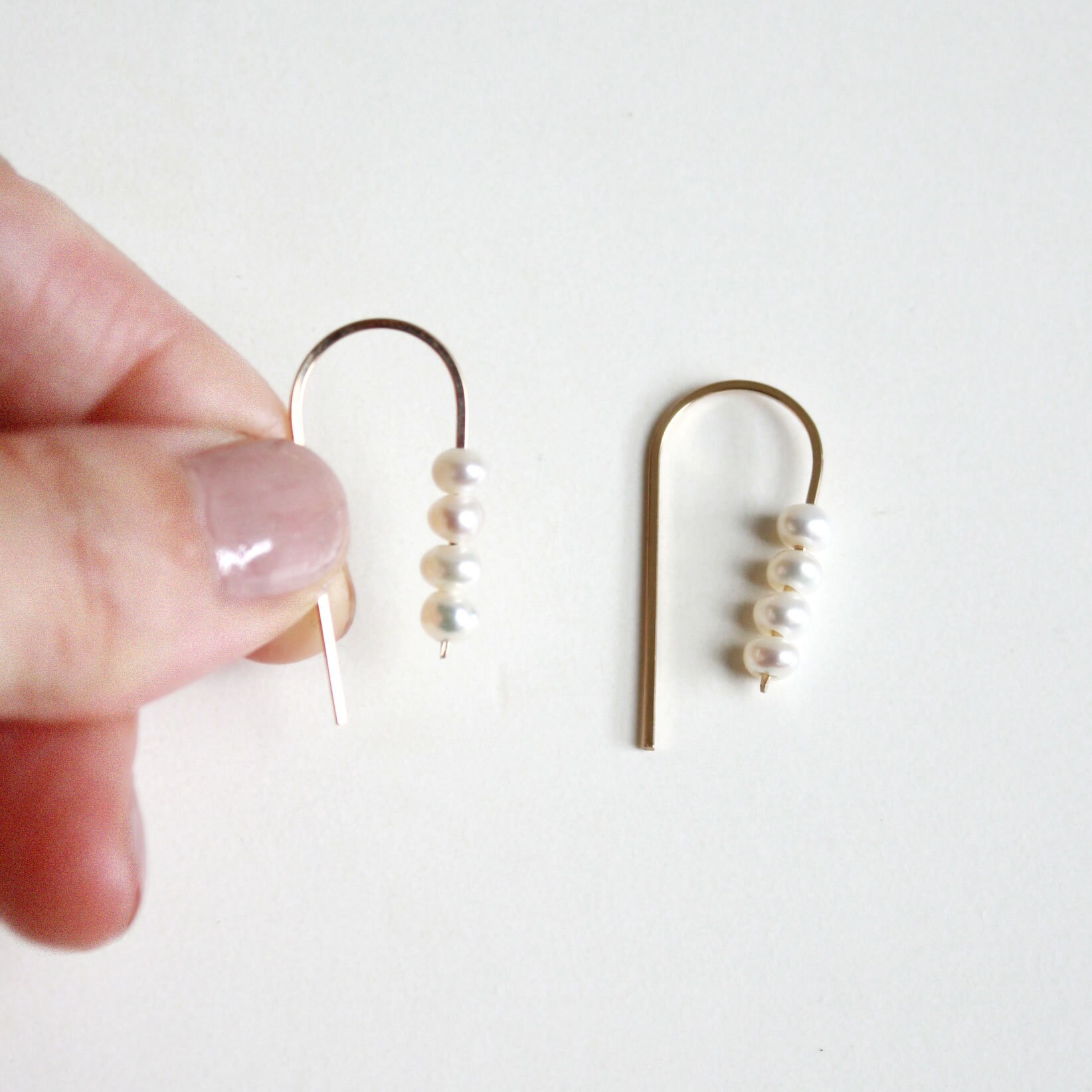 White Pearl Short Arc Threader Earrings Small Multiple - Etsy
