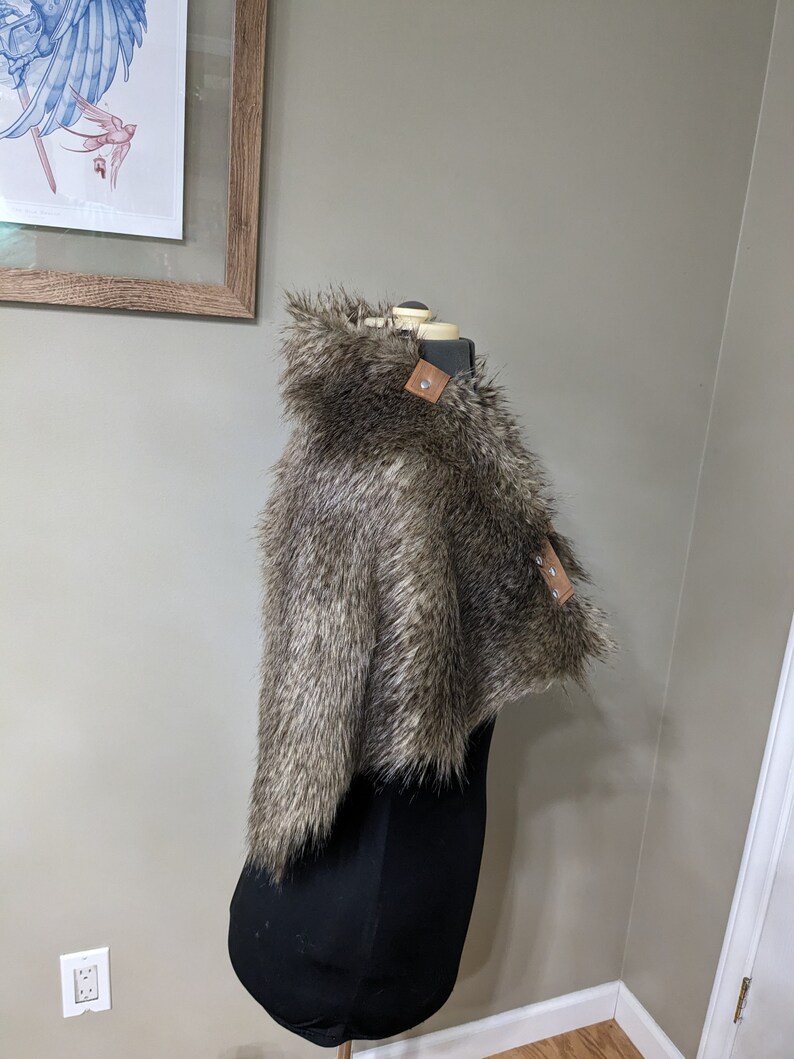 Viking Fur Mantle, Viking Cloak, Fur Caplet, Viking Cosplay, Faux Fur ...