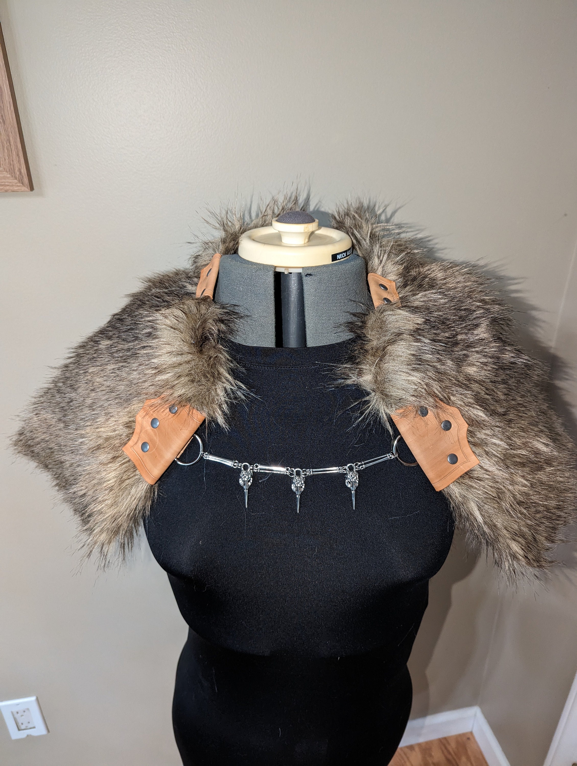 Viking Fur Mantle W/ Raven Skull Closure, Viking Cloak, Fur Caplet ...