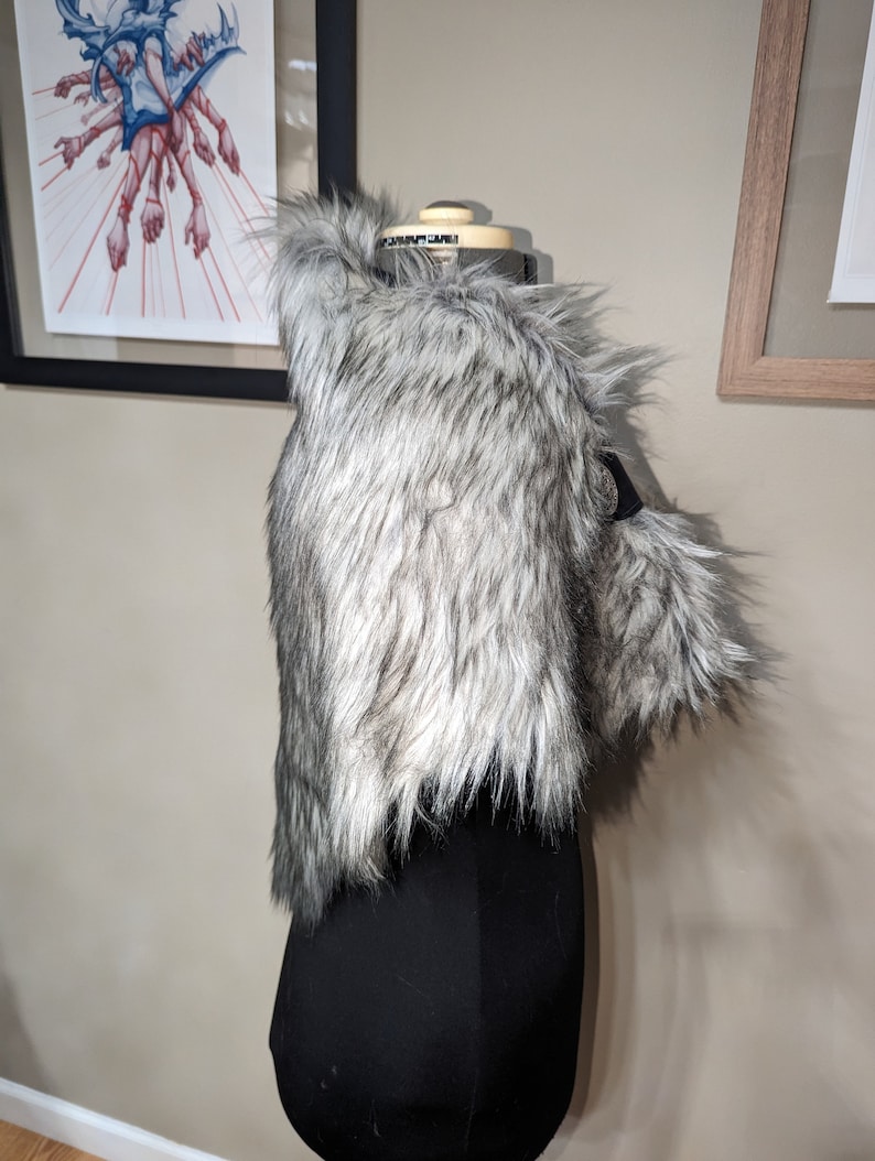Viking Fur Mantle, Viking Cloak, Fur Caplet, Viking Cosplay, Faux Fur ...