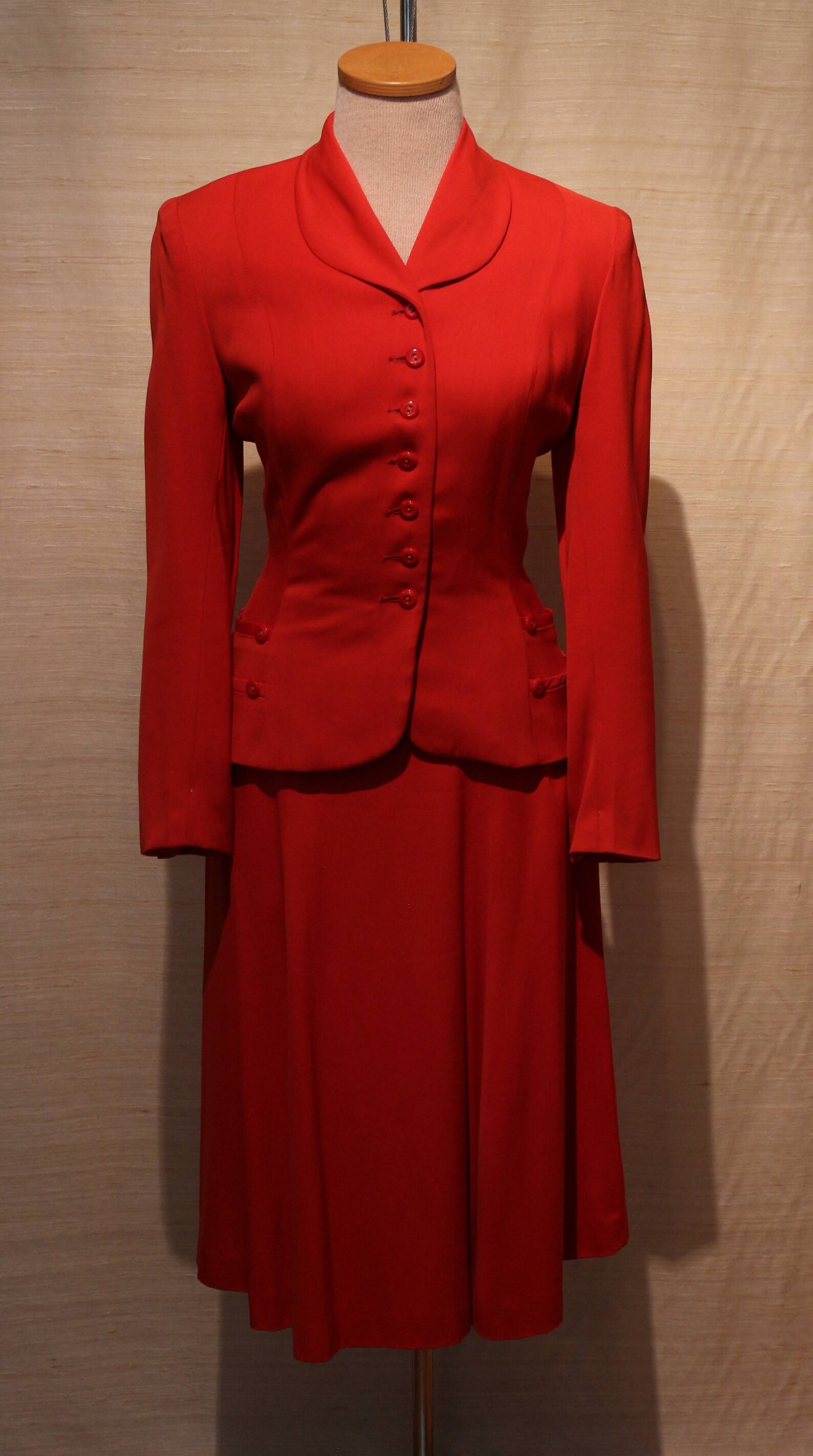 1940s Vintage Zim Tomato Red 2 Piece Skirt Suit Set With Button Detail ...