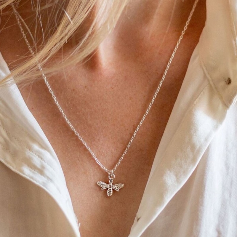 Bee Charm Necklace - Etsy