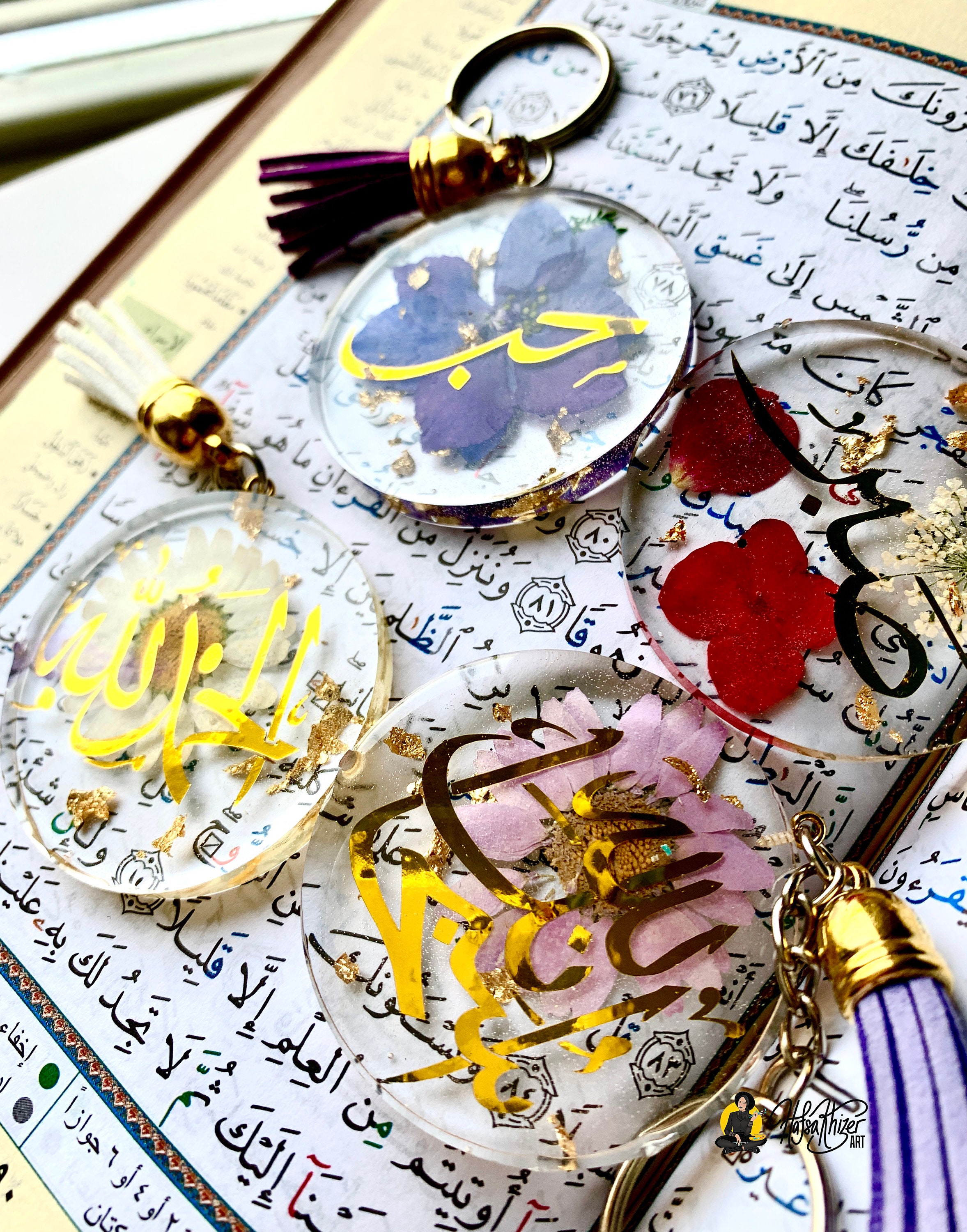 Islamic Keychain: Real Pressed Flowers, Arabic Calligraphy, Resin Charm ...