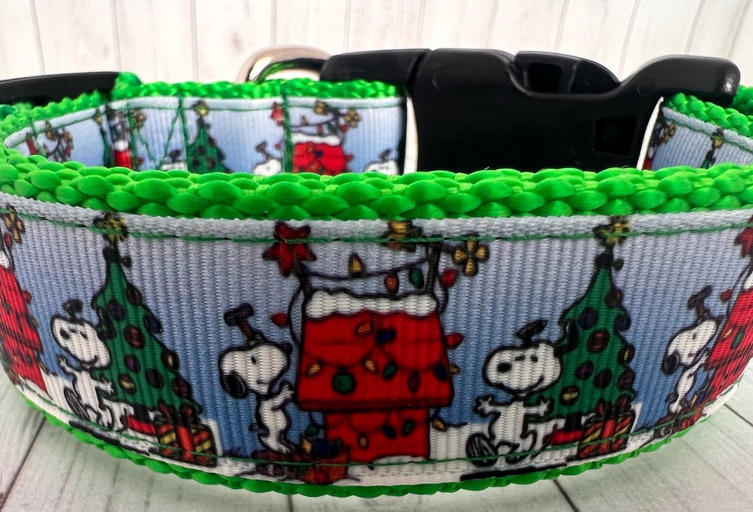 Dog Collar and Leash (sold Separately) Snoopy Christmas Dog House ...