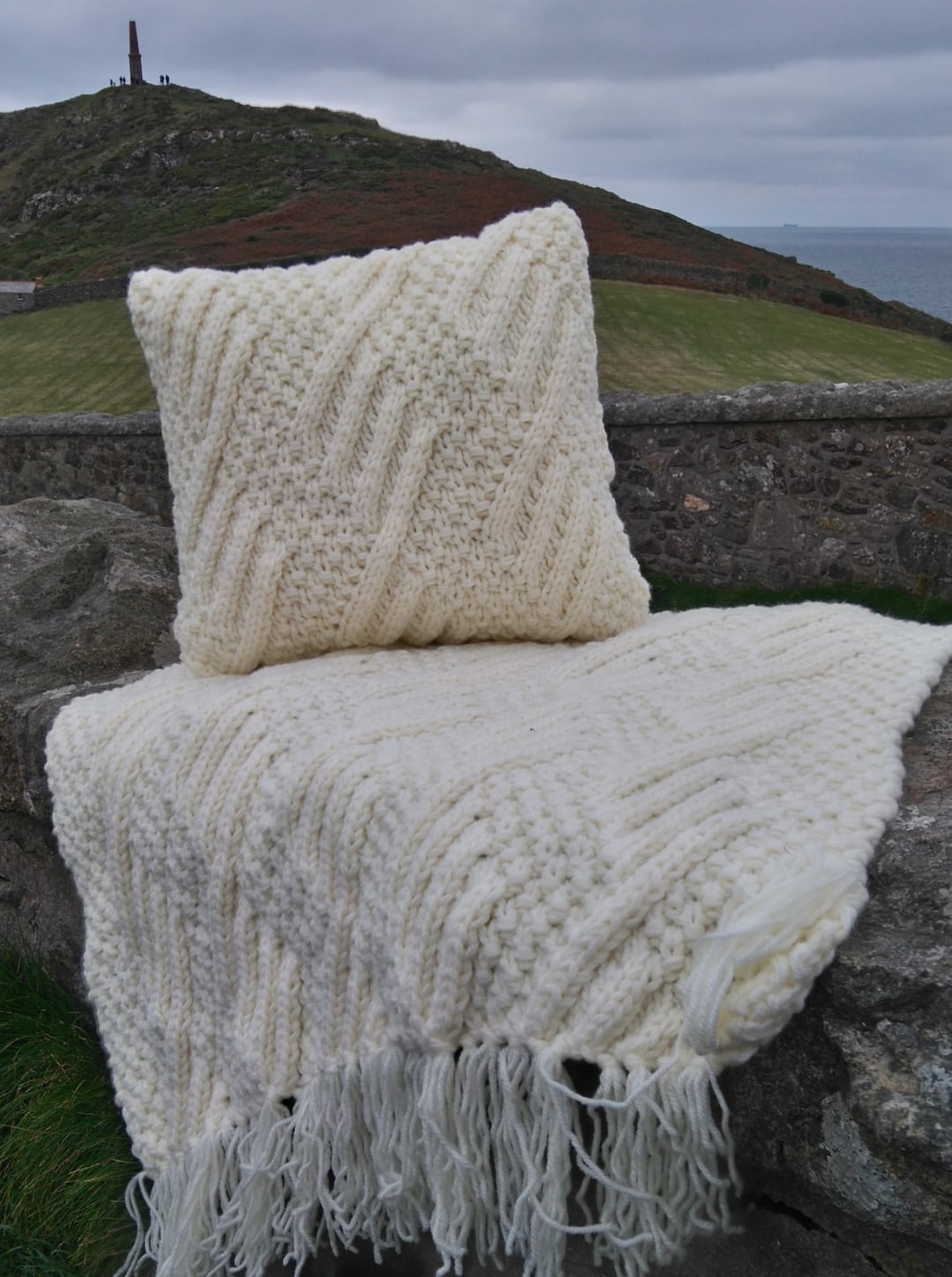 Knitting Pattern for Chunky Rug and Cushion With Diamond Moss Stitch ...