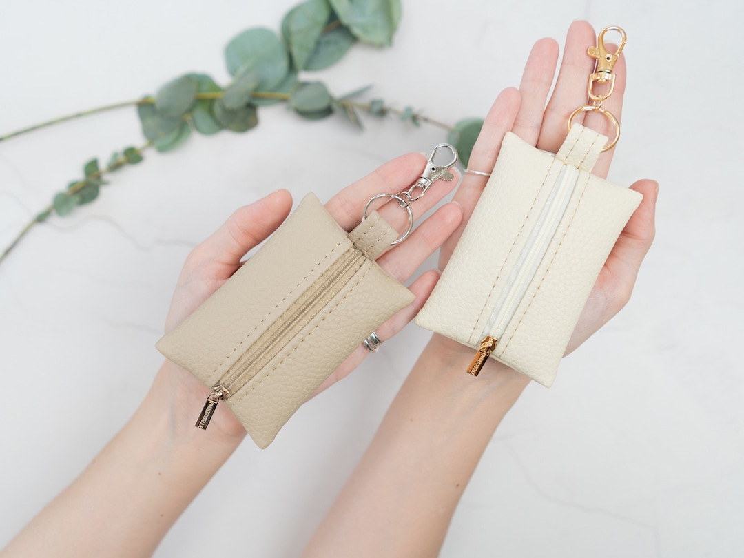 Leather Coin Purse: Handmade Zipper Keychain Pouch - Etsy