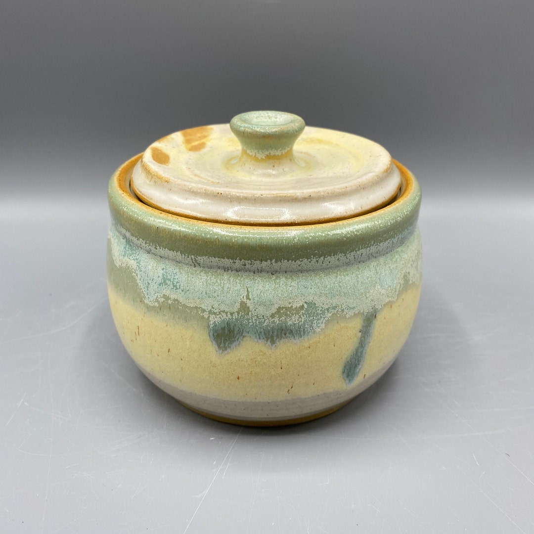Hand Thrown Canister With Lid - Etsy