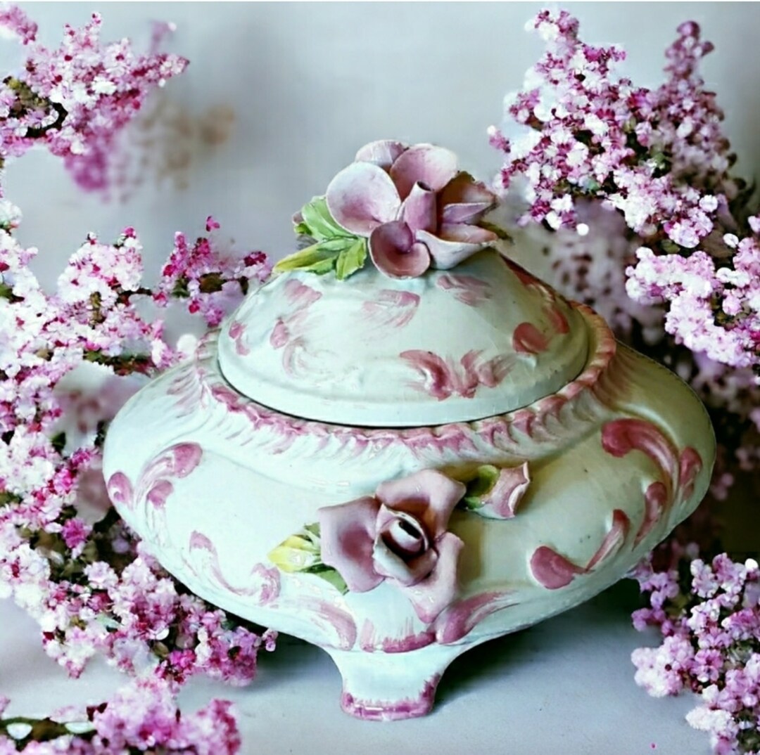 Antique Italian Capodimonte Porcelain Vanity Box Pink Floral Shabby ...
