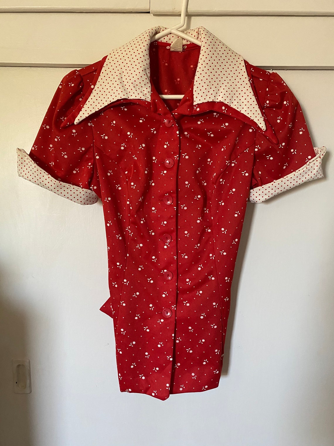 1970's Vintage Red & White Calico Print Dagger Collar - Etsy