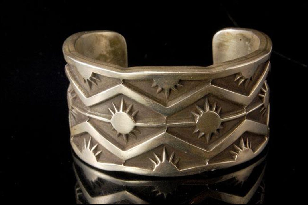 Vintage Navajo EMERSON BILL 141g Sterling Hand Deep Stamped Cuff ...