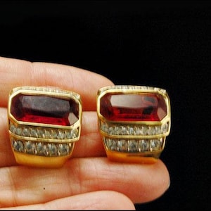 Vintage Nina Ricci Ruby Art Glass Diamond Rhinestone Gold Tone Earrings ...