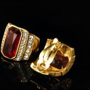 Vintage Nina Ricci Ruby Art Glass Diamond Rhinestone Gold Tone Earrings ...