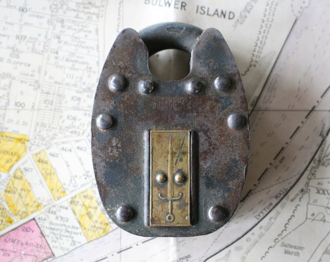 Squire Defiant Padlock Close Shackle Double Locking Insurance - Etsy