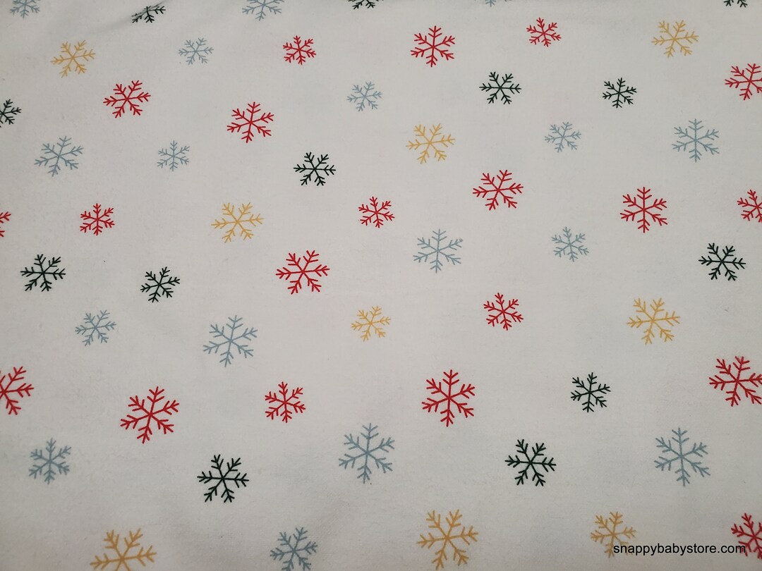Christmas Flannel Fabric - Christmas Snowflakes - by the Yard - 100% ...