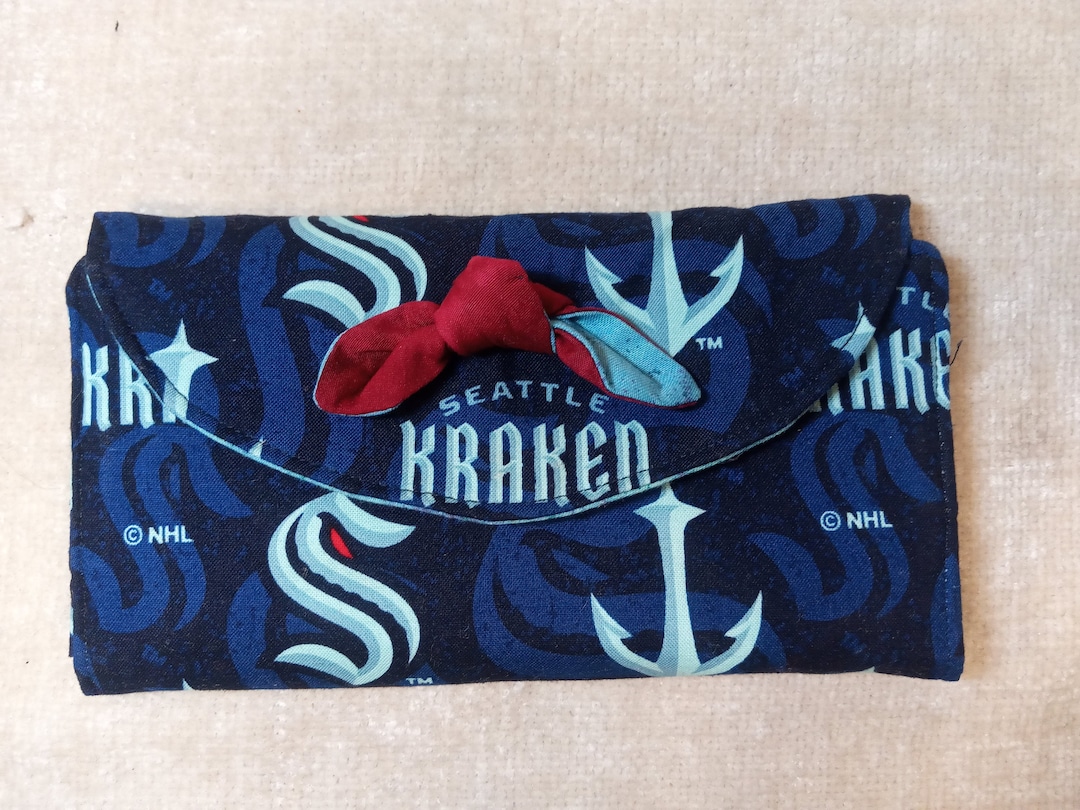 Seattle Professional Sports Teams Trifold Wallets/billfolds- Kraken ...