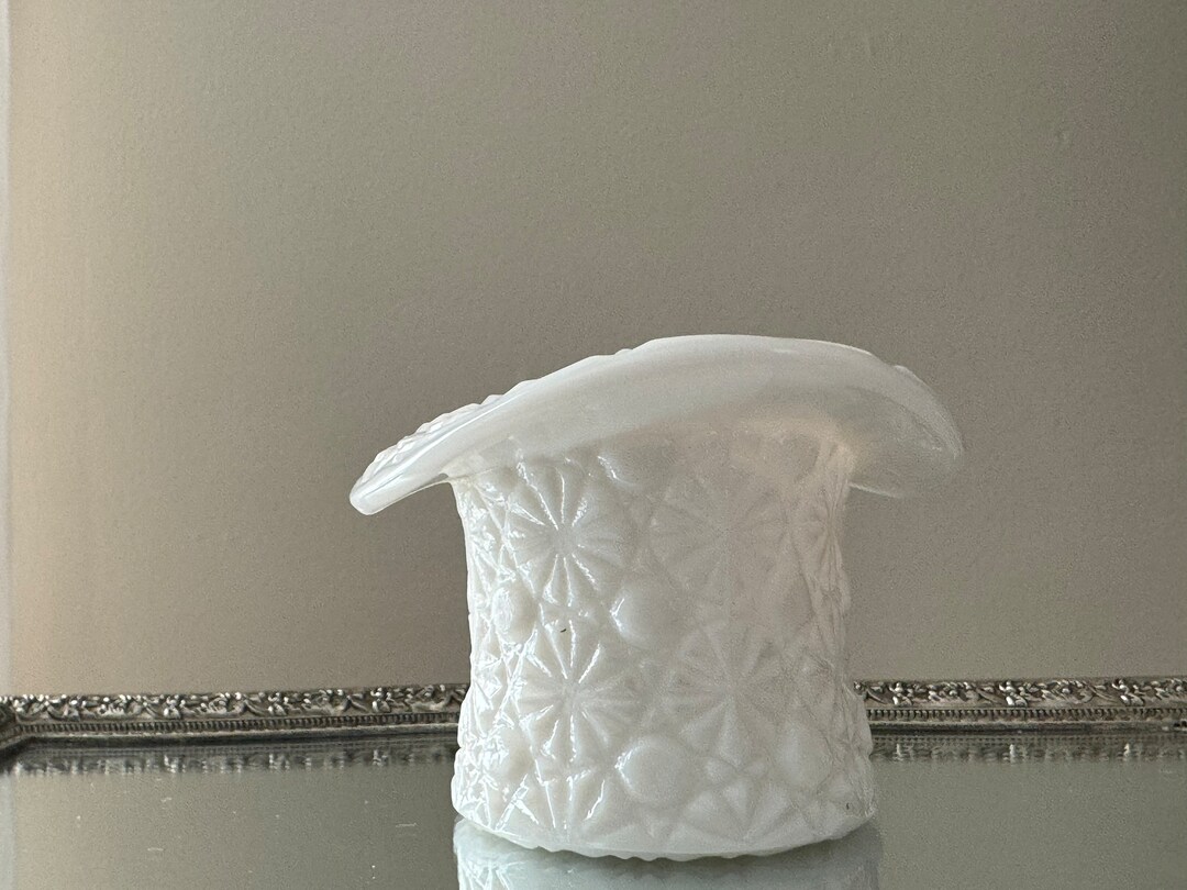 Fenton Milk Glass Daisy and Button Hat | White Milk Glass Top Hat ...