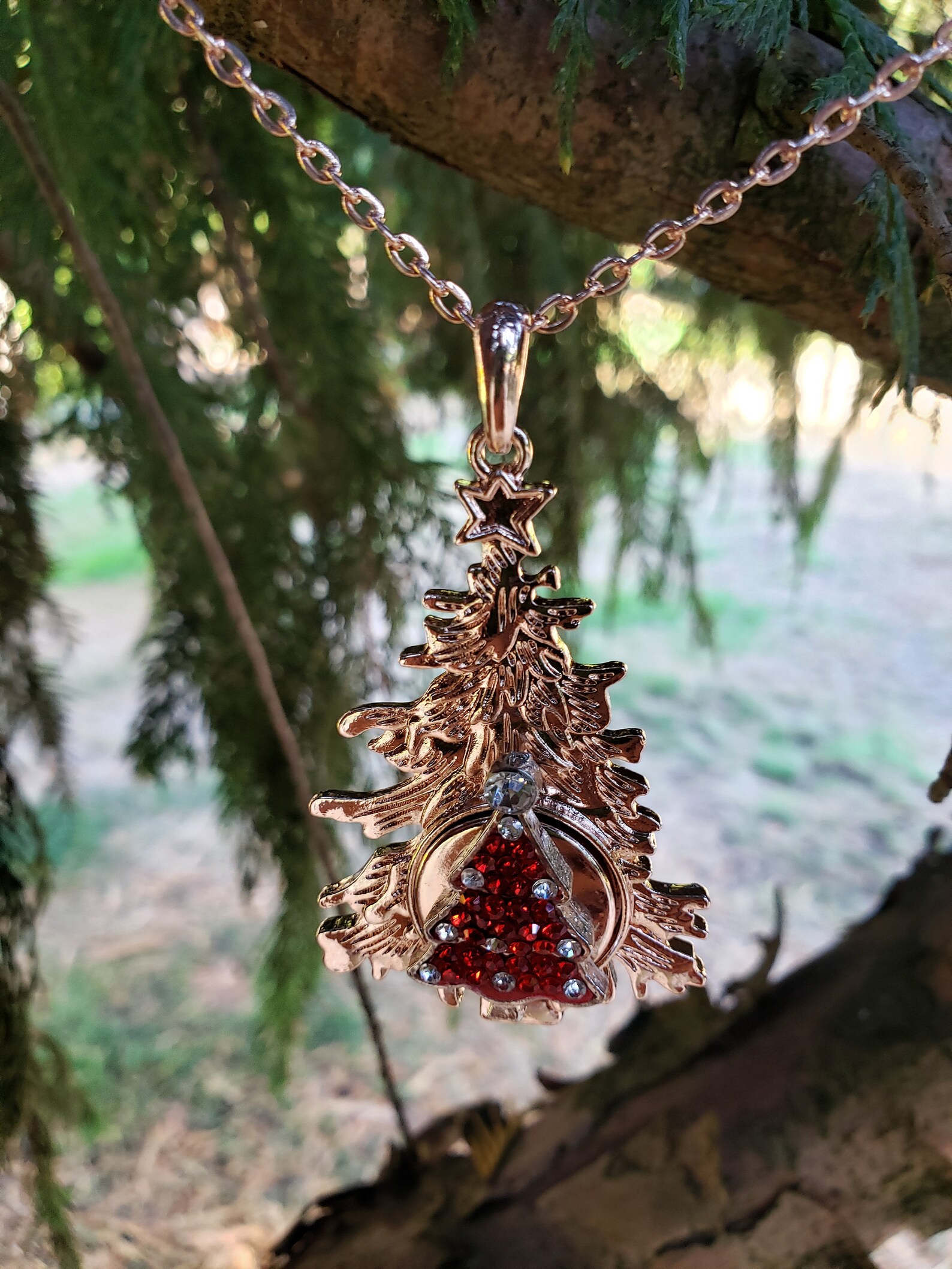 0823 - Gold Christmas Tree Snap Necklace With Two Snap Charms / Santa ...