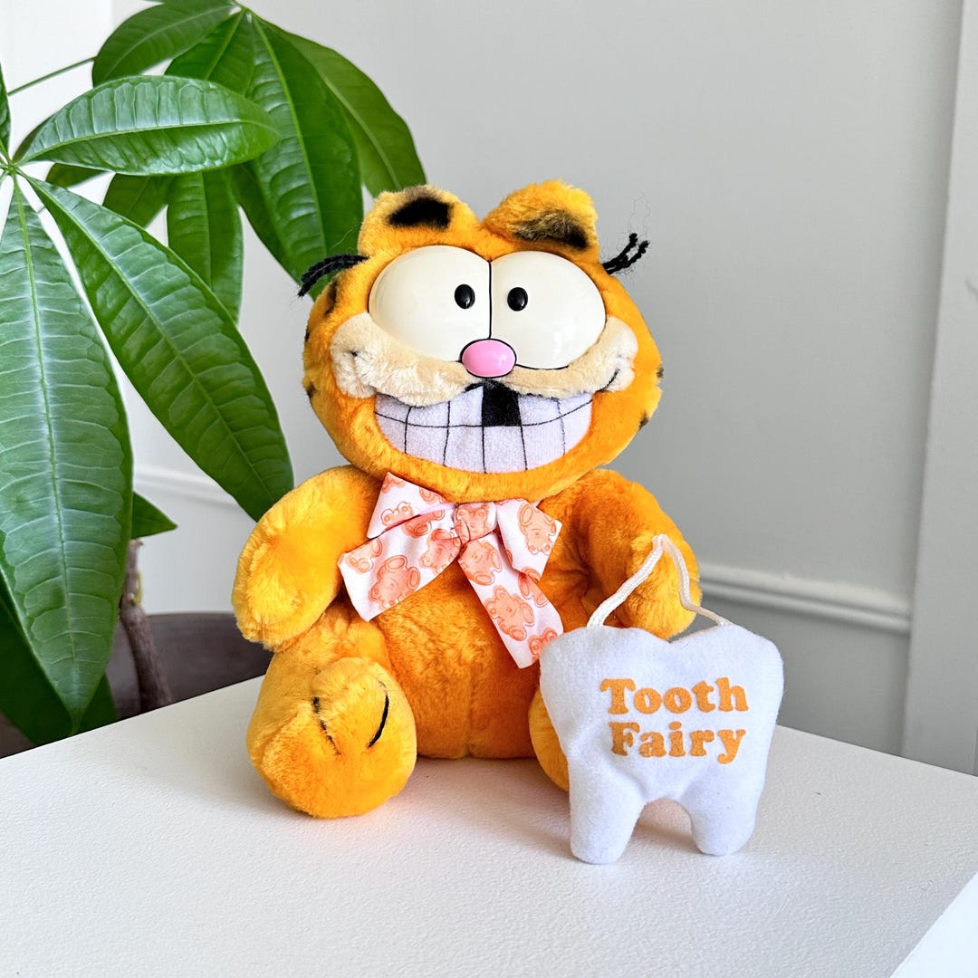 Vintage 1981 Dakin Garfield Tooth Fairy Pooky Bear Bow Tie Orange Plush ...