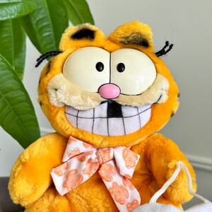 Vintage 1981 Dakin Garfield Tooth Fairy Pooky Bear Bow Tie Orange Plush ...