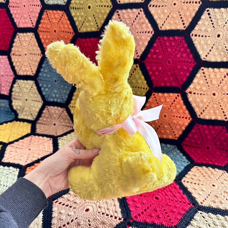Very Cute Clean Vintage 1950s Gund Kitschy Pastel Yellow Plush Satin ...