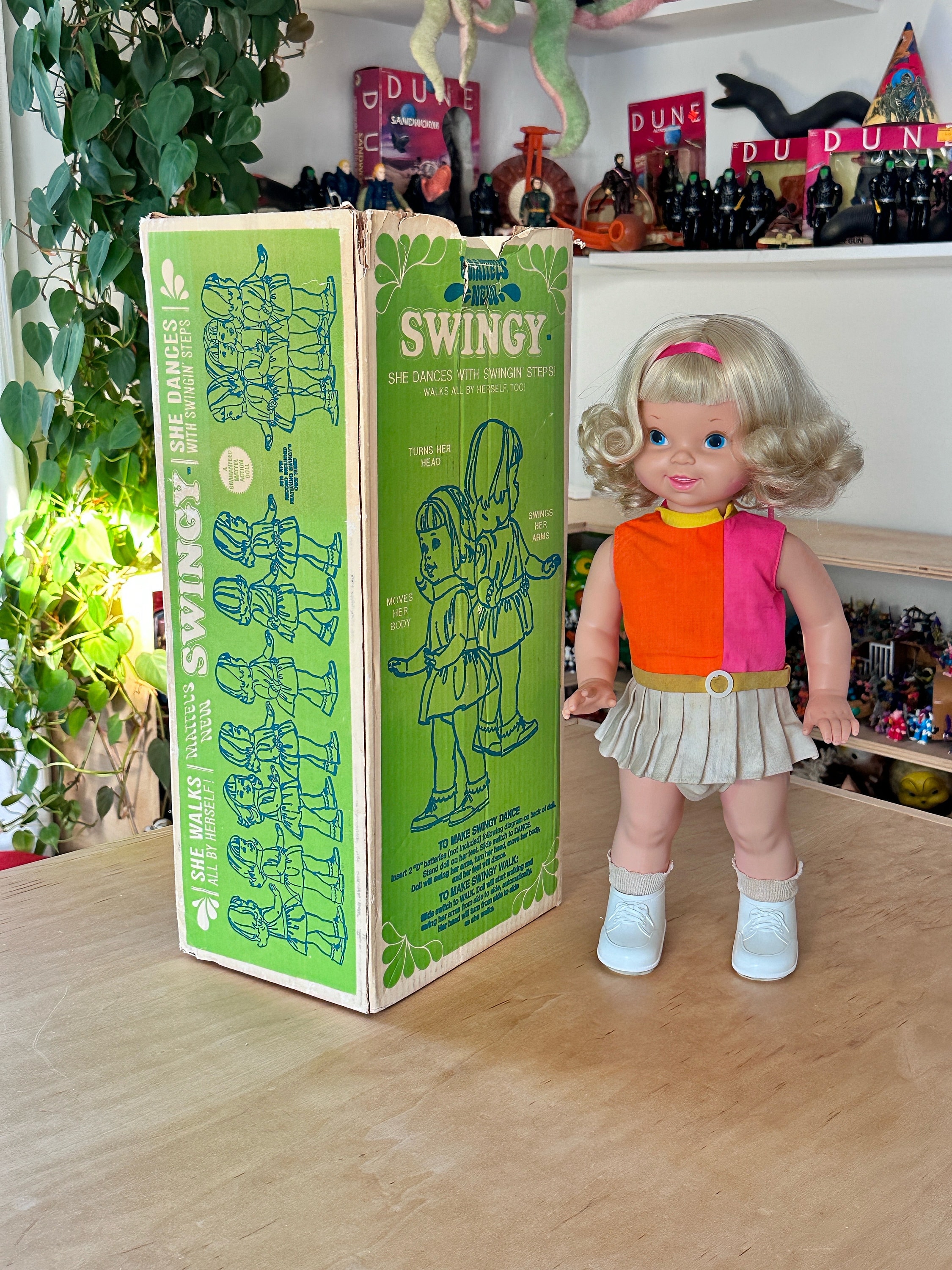 WORKING Vintage 1968 Mattel Swingy Mod Dancing Baby Girl Doll W ...
