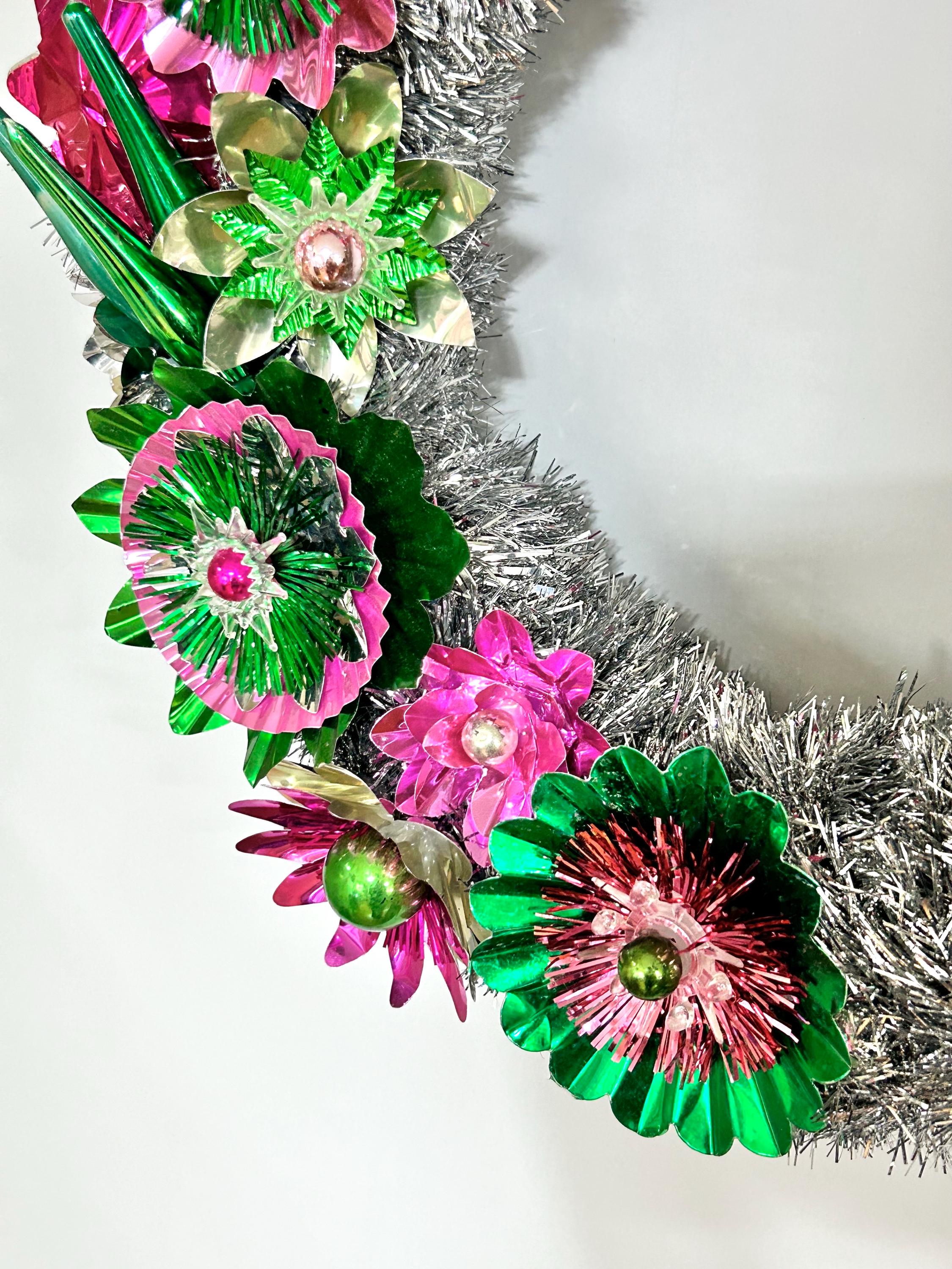 Vintage Christmas Light Reflector Kitsch Wreath Shiny Brite Pink ...