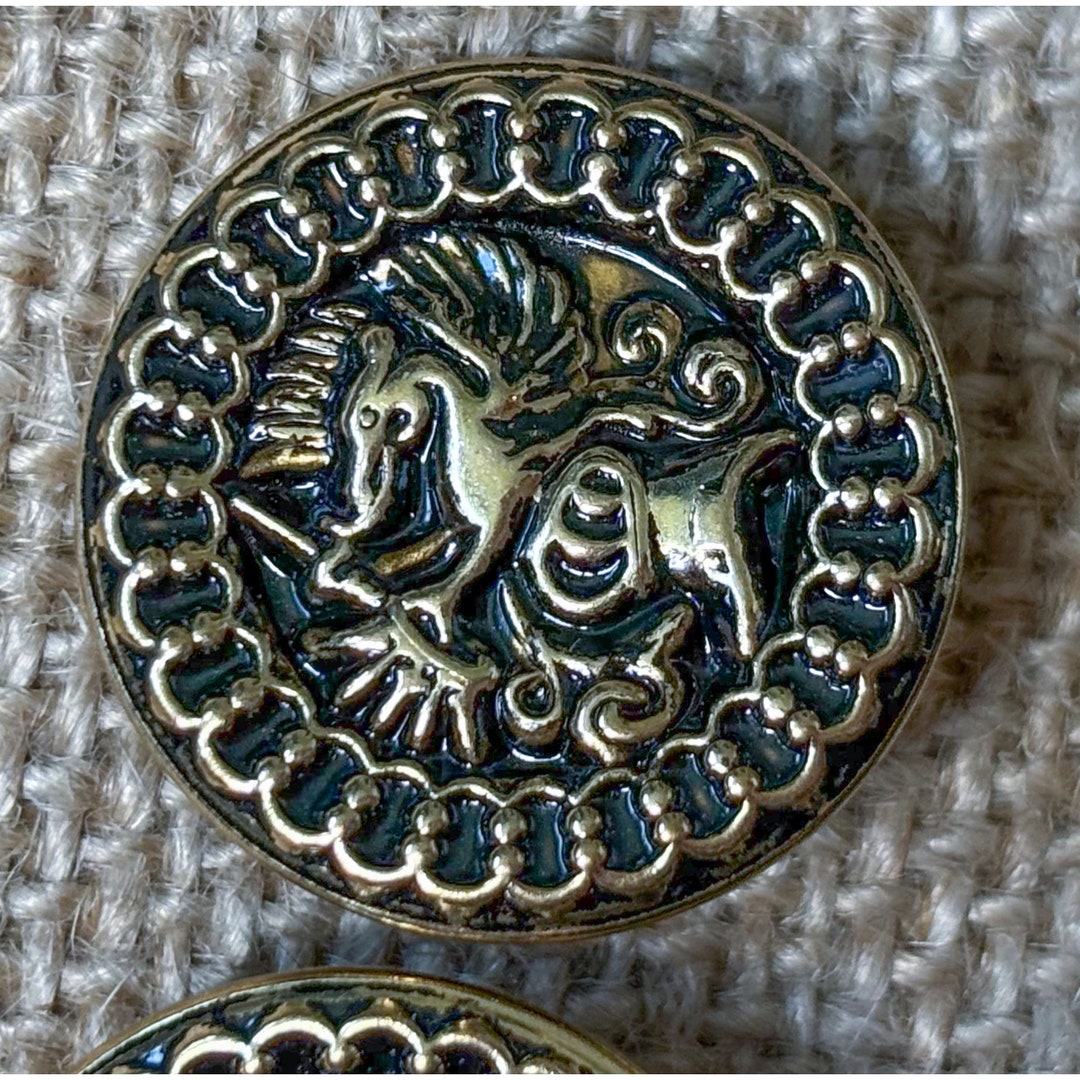 Vintage Dragon Griffin Button Set Sewing Crafts Fantasy Mythological ...