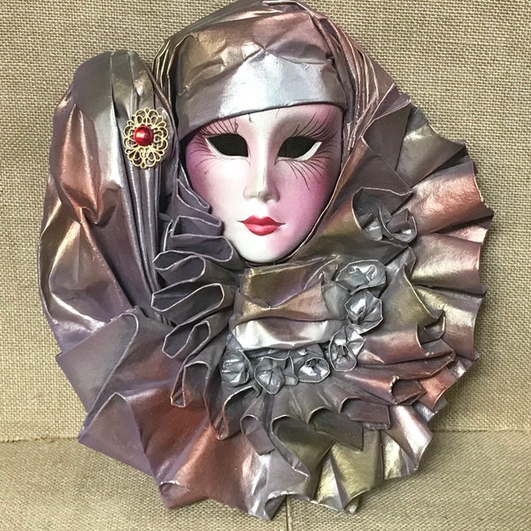 Ruffle Mask - Etsy