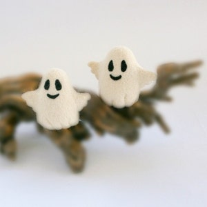 Needle Felt Ghost Miniature Halloween Home Decor - Etsy