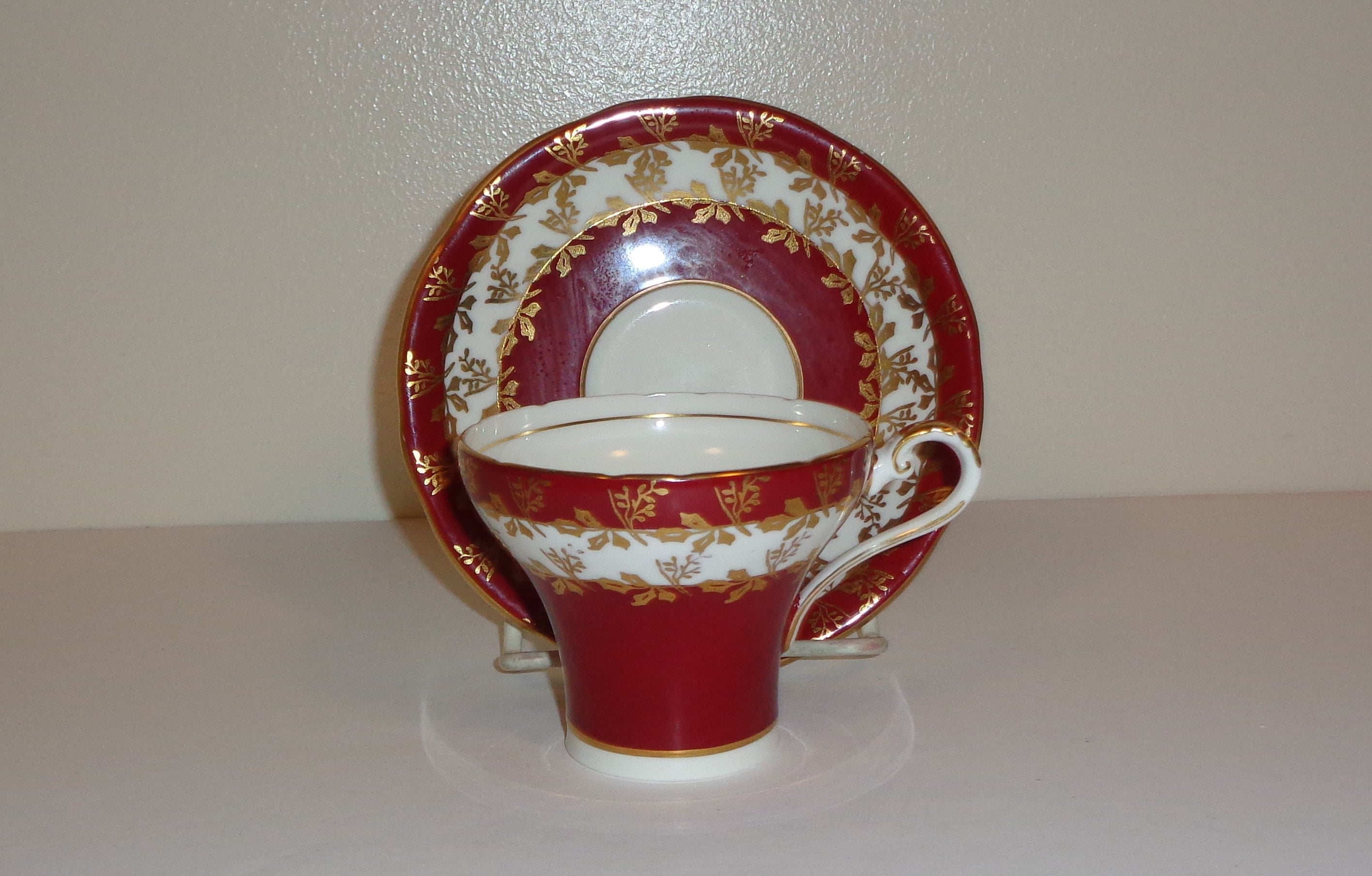 Aynsley Burgundy and Heavy Gold Cup and Saucer Pattern 1468S Fine Bone ...