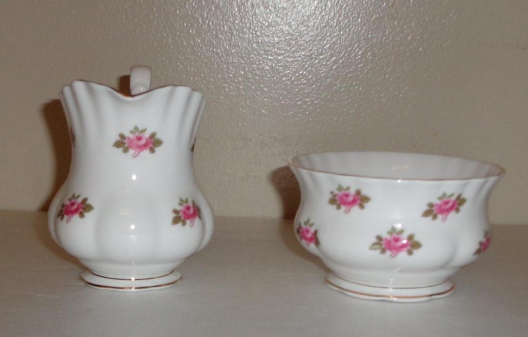 Vintage Royal Albert Roses Cream and Sugar Set, Fine Bone China - Etsy