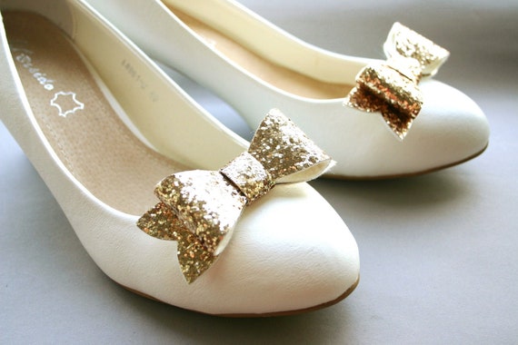 Chunky Gold Glitter Bow Shoe Clips in Bright Yellow Gold | Etsy