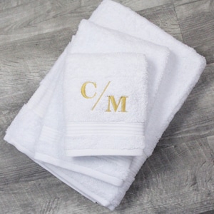 Luxury Embroidered Towels, Custom Monogrammed Towel, Personalized Bath ...