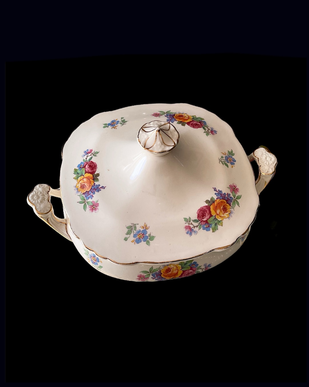 Antique Wedgwood Covered Serving Dish, Mary Stuart, England, Circa 1862 ...