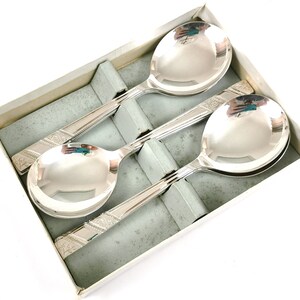 Vintage Boxed Set of Spoons, Six Fruit Spoons, Silver Plate, Viners of ...