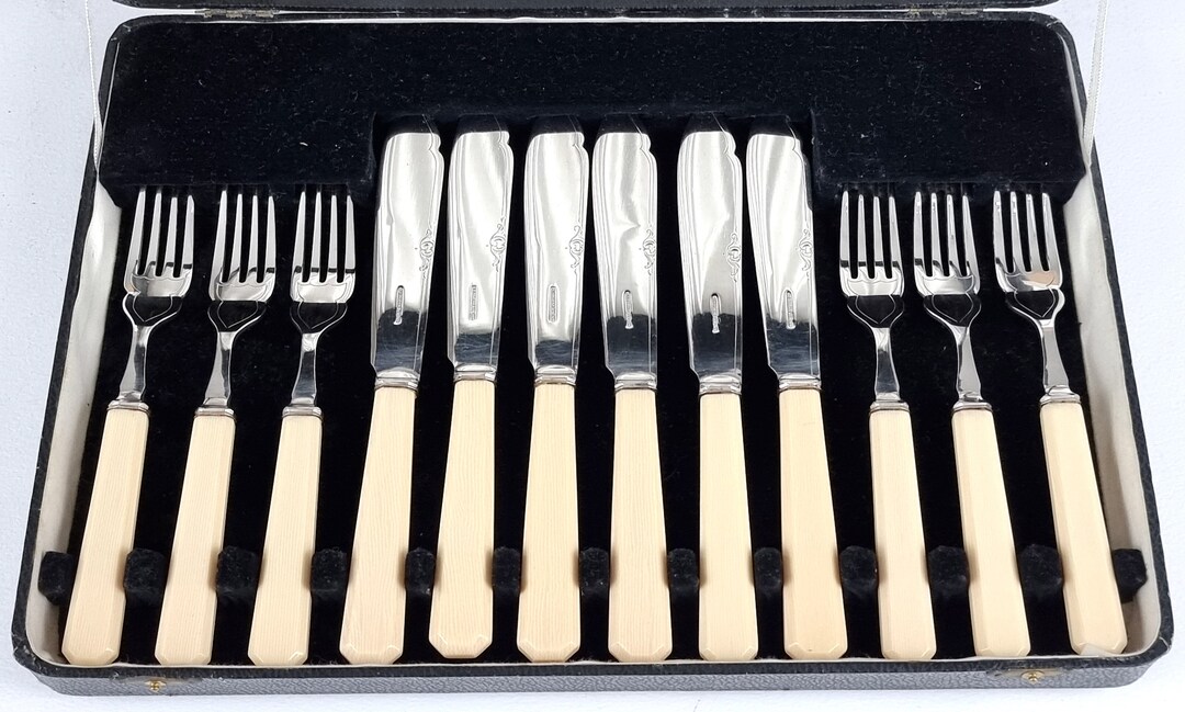 Cased Cutlery Set, Set of Fish Eaters, Six Settings, Silver Plate, A G ...