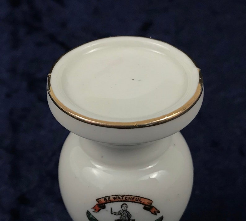Antique Collectible Crested Ware, Crested China, Crest of Darroch of ...